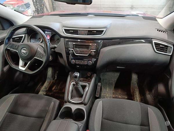 Sarkans Nissan Qashqai 2019 Viļņa, ar dzinēja tilpumu 1.33 L un nobraukumu 143 tūkst. km par 6800 €, foto 8 vietnē AUTOMOTO.COM.LV
