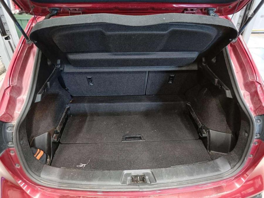 Sarkans Nissan Qashqai 2019 Viļņa, ar dzinēja tilpumu 1.33 L un nobraukumu 143 tūkst. km par 6800 €, foto 12 vietnē AUTOMOTO.COM.LV