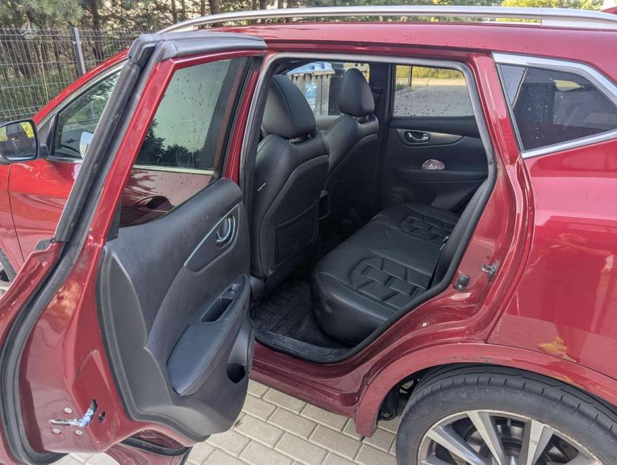 Sarkans Nissan Qashqai 2019 Viļņa, ar dzinēja tilpumu 1.33 L un nobraukumu 133 tūkst. km par 14000 €, foto 6 vietnē AUTOMOTO.COM.LV