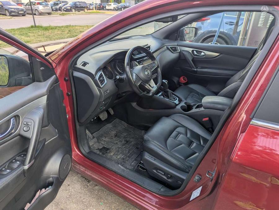 Sarkans Nissan Qashqai 2019 Viļņa, ar dzinēja tilpumu 1.33 L un nobraukumu 133 tūkst. km par 14000 €, foto 10 vietnē AUTOMOTO.COM.LV