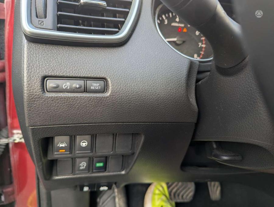 Sarkans Nissan Qashqai 2019 Viļņa, ar dzinēja tilpumu 1.33 L un nobraukumu 133 tūkst. km par 14000 €, foto 19 vietnē AUTOMOTO.COM.LV