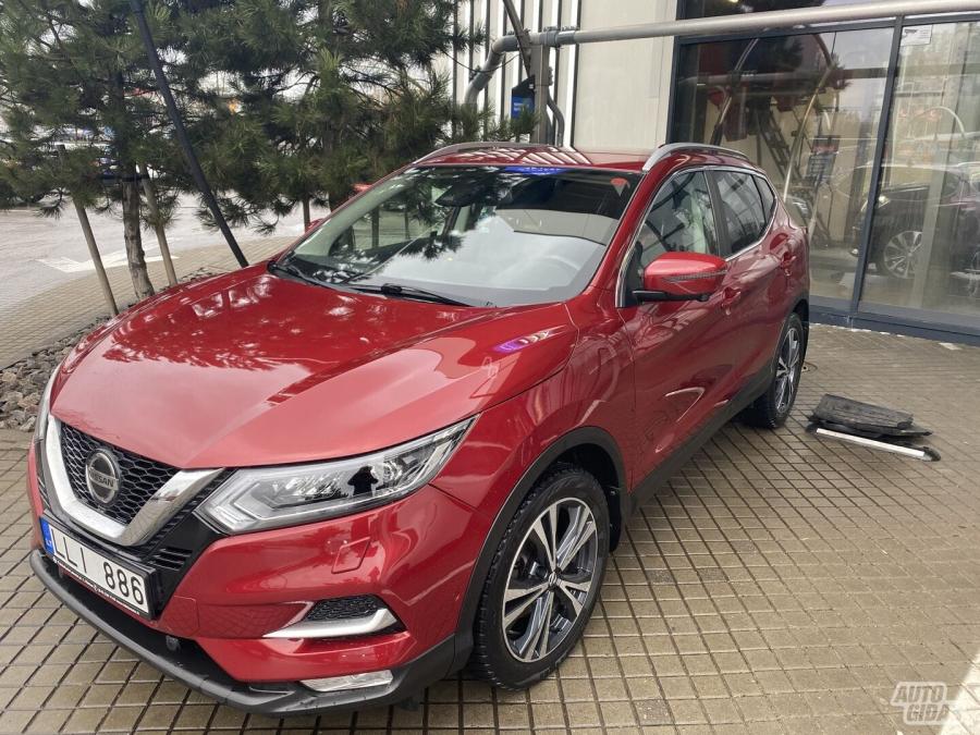 Sarkans Nissan Qashqai 2019 Viļņa, ar dzinēja tilpumu 1.30 L un nobraukumu 89 tūkst. km par 16000 €, foto 1 vietnē AUTOMOTO.COM.LV