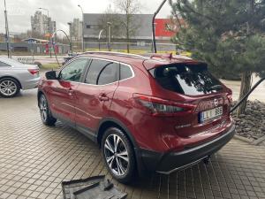 Sarkans Nissan Qashqai 2019 Viļņa, ar dzinēja tilpumu 1.30 L un nobraukumu 89 tūkst. km par 16000 €, foto 4 vietnē AUTOMOTO.COM.LV