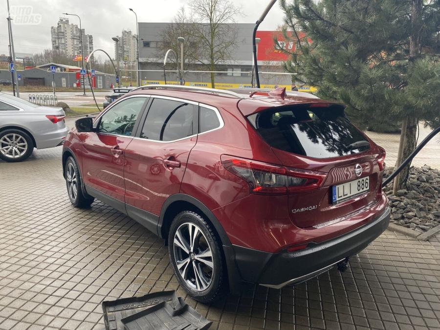 Sarkans Nissan Qashqai 2019 Viļņa, ar dzinēja tilpumu 1.30 L un nobraukumu 89 tūkst. km par 16000 €, foto 4 vietnē AUTOMOTO.COM.LV