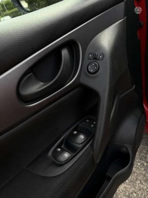 Sarkans Nissan Qashqai 2019 Viļņa, ar dzinēja tilpumu 1.20 L un nobraukumu 156 tūkst. km par 7850 €, foto 15 vietnē AUTOMOTO.COM.LV
