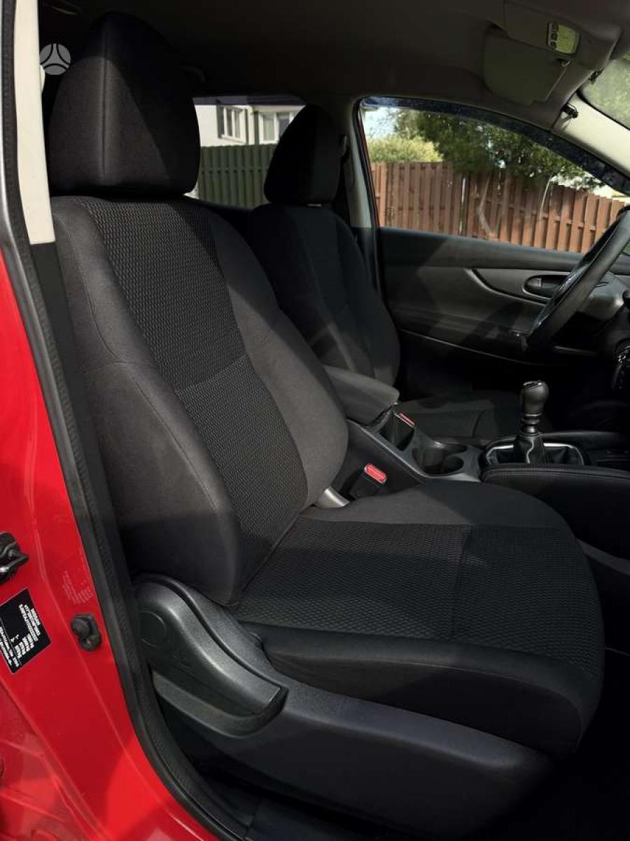 Sarkans Nissan Qashqai 2019 Viļņa, ar dzinēja tilpumu 1.20 L un nobraukumu 156 tūkst. km par 7850 €, foto 23 vietnē AUTOMOTO.COM.LV