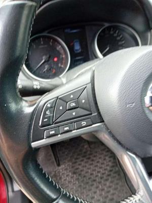 Red Nissan Qashqai 2019 in Panevezys, with an engine capacity of 1.33 L and mileage of 113 thousand km for 13650 €, photo 14 on AUTOMOTO.COM.LV