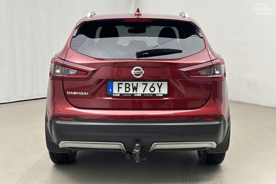 Red Nissan Qashqai 2020 in Kaunas, with an engine capacity of 0.00 L and mileage of 60 thousand km for 22472 €, photo 5 on AUTOMOTO.COM.LV