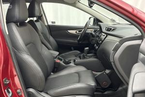 Red Nissan Qashqai 2020 in Kaunas, with an engine capacity of 0.00 L and mileage of 60 thousand km for 22472 €, photo 7 on AUTOMOTO.COM.LV