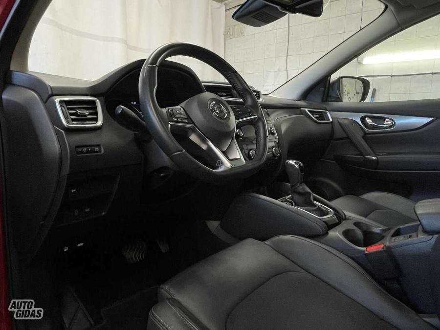Sarkans Nissan Qashqai 2020 Viļņa, ar dzinēja tilpumu 1.30 L un nobraukumu 63 tūkst. km par 16900 €, foto 13 vietnē AUTOMOTO.COM.LV