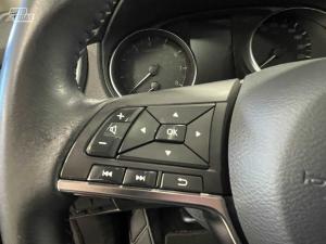 Sarkans Nissan Qashqai 2020 Viļņa, ar dzinēja tilpumu 1.30 L un nobraukumu 63 tūkst. km par 16900 €, foto 15 vietnē AUTOMOTO.COM.LV