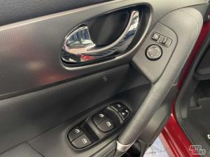 Sarkans Nissan Qashqai 2020 Viļņa, ar dzinēja tilpumu 1.30 L un nobraukumu 63 tūkst. km par 16900 €, foto 25 vietnē AUTOMOTO.COM.LV