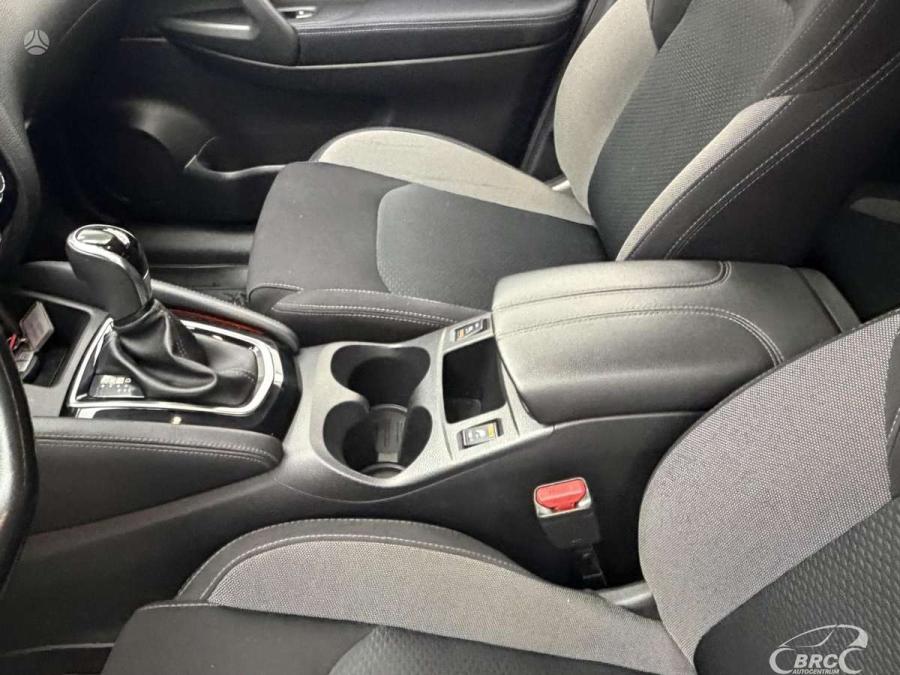 Sarkans Nissan Qashqai 2020 Viļņa, ar dzinēja tilpumu 1.46 L un nobraukumu 86 tūkst. km par 13800 €, foto 27 vietnē AUTOMOTO.COM.LV