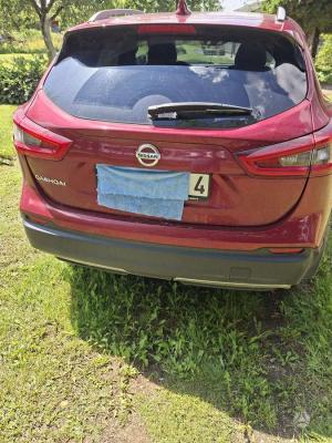 Sarkans Nissan Qashqai 2020 Viļņa, ar dzinēja tilpumu 1.33 L un nobraukumu 135 tūkst. km par 11900 €, foto 3 vietnē AUTOMOTO.COM.LV