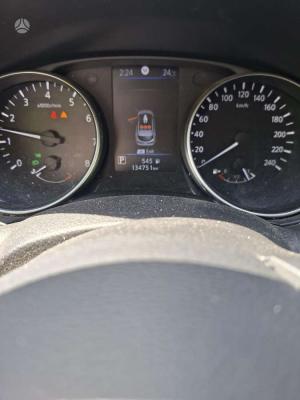 Sarkans Nissan Qashqai 2020 Viļņa, ar dzinēja tilpumu 1.33 L un nobraukumu 135 tūkst. km par 11900 €, foto 5 vietnē AUTOMOTO.COM.LV