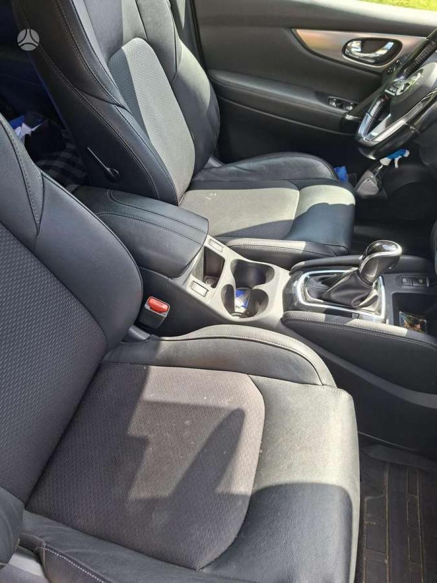 Sarkans Nissan Qashqai 2020 Viļņa, ar dzinēja tilpumu 1.33 L un nobraukumu 135 tūkst. km par 11900 €, foto 7 vietnē AUTOMOTO.COM.LV