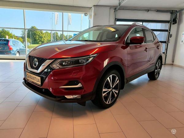 Sarkans Nissan Qashqai 2020 Šauļi, ar dzinēja tilpumu 1.33 L un nobraukumu 136 tūkst. km par 14900 €, foto 3 vietnē AUTOMOTO.COM.LV