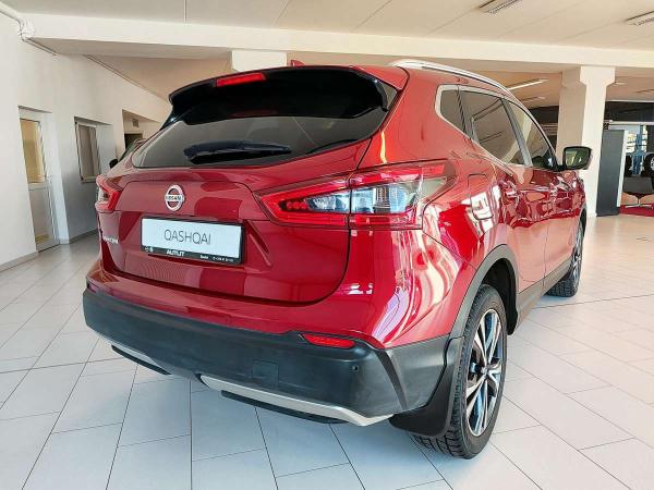Sarkans Nissan Qashqai 2020 Šauļi, ar dzinēja tilpumu 1.33 L un nobraukumu 136 tūkst. km par 14900 €, foto 4 vietnē AUTOMOTO.COM.LV