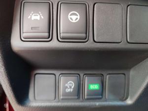 Sarkans Nissan Qashqai 2020 Šauļi, ar dzinēja tilpumu 1.33 L un nobraukumu 136 tūkst. km par 14900 €, foto 21 vietnē AUTOMOTO.COM.LV