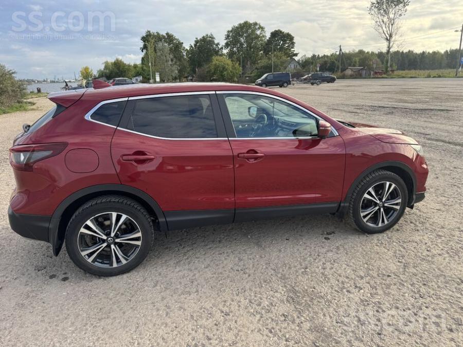 Sarkans Nissan Qashqai 2020 Rīga, ar dzinēja tilpumu 1.50 L un nobraukumu 111 tūkst. km par 14500 €, foto 9 vietnē AUTOMOTO.COM.LV