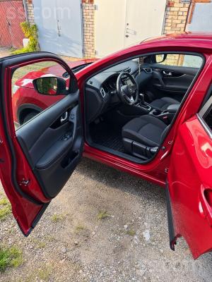 Sarkans Nissan Qashqai 2020 Rīga, ar dzinēja tilpumu 1.50 L un nobraukumu 111 tūkst. km par 14500 €, foto 13 vietnē AUTOMOTO.COM.LV