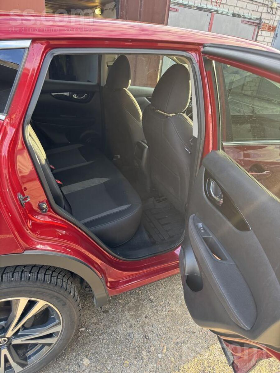 Sarkans Nissan Qashqai 2020 Rīga, ar dzinēja tilpumu 1.50 L un nobraukumu 111 tūkst. km par 14500 €, foto 21 vietnē AUTOMOTO.COM.LV
