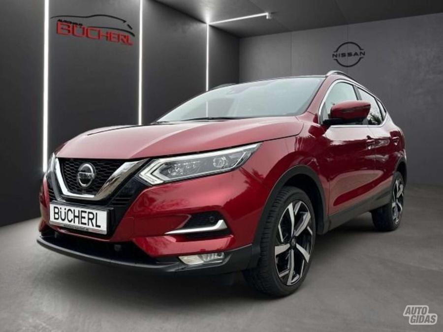 Red Nissan Qashqai 2021 in Kaunas, with an engine capacity of 1.30 L and mileage of 44 thousand km for 22735 €, photo 2 on AUTOMOTO.COM.LV