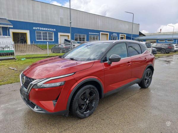 Ниссан Кашкай 2021 в Шяуляй на AUTOMOTO.COM.LV Красный Ниссан Кашкай 2021 в Шяуляй, объемом двигателя 1.33 л и пробегом 82 тыс. км за 16900 €, фото 1 на AUTOMOTO.COM.LV