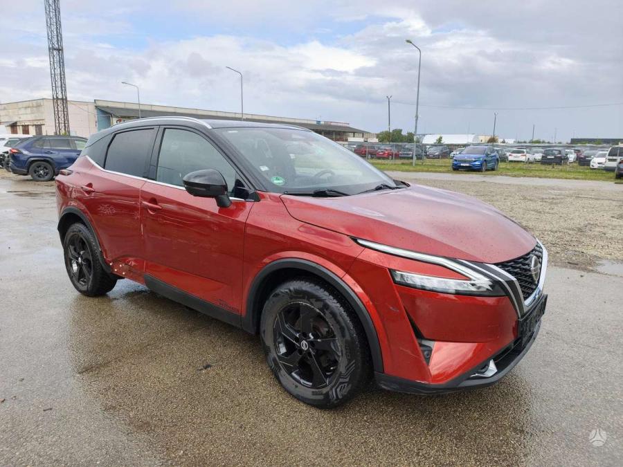 Sarkans Nissan Qashqai 2021 Šauļi, ar dzinēja tilpumu 1.33 L un nobraukumu 82 tūkst. km par 16900 €, foto 3 vietnē AUTOMOTO.COM.LV