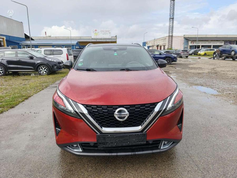 Sarkans Nissan Qashqai 2021 Šauļi, ar dzinēja tilpumu 1.33 L un nobraukumu 82 tūkst. km par 16900 €, foto 4 vietnē AUTOMOTO.COM.LV