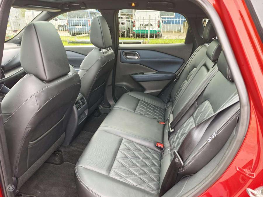 Sarkans Nissan Qashqai 2021 Šauļi, ar dzinēja tilpumu 1.33 L un nobraukumu 82 tūkst. km par 16900 €, foto 13 vietnē AUTOMOTO.COM.LV
