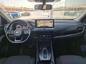 Red Nissan Qashqai 2022 in Vilnius, with an engine capacity of 1.33 L and mileage of 75 thousand km for 21500 €, photo 12 on AUTOMOTO.COM.LV