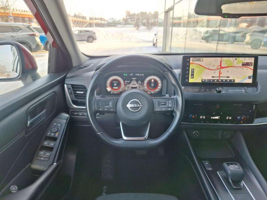 Red Nissan Qashqai 2022 in Vilnius, with an engine capacity of 1.33 L and mileage of 75 thousand km for 21500 €, photo 18 on AUTOMOTO.COM.LV