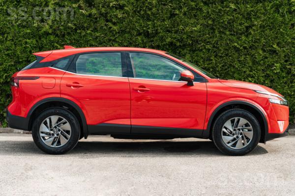Sarkans Nissan Qashqai 2022 Rīga, ar dzinēja tilpumu 1.30 L un nobraukumu 32 tūkst. km par 19500 €, foto 4 vietnē AUTOMOTO.COM.LV
