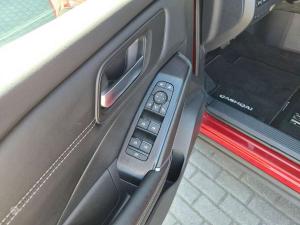 Red Nissan Qashqai 2022 in Vilnius, with an engine capacity of 1.33 L and mileage of 48 thousand km for 20900 €, photo 11 on AUTOMOTO.COM.LV