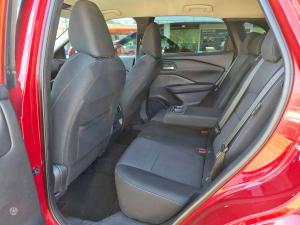 Red Nissan Qashqai 2022 in Vilnius, with an engine capacity of 1.33 L and mileage of 48 thousand km for 20900 €, photo 26 on AUTOMOTO.COM.LV