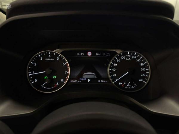 Red Nissan Qashqai 2022 in Vilnius, with an engine capacity of 1.33 L and mileage of 62 thousand km for 21900 €, photo 6 on AUTOMOTO.COM.LV