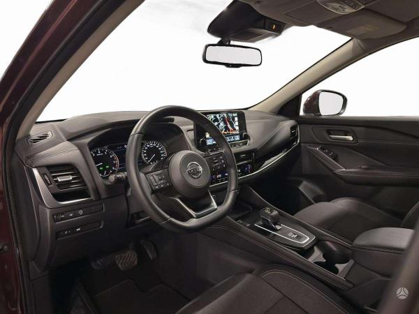 Red Nissan Qashqai 2022 in Vilnius, with an engine capacity of 1.33 L and mileage of 62 thousand km for 21900 €, photo 7 on AUTOMOTO.COM.LV