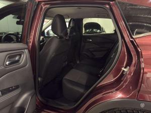Red Nissan Qashqai 2022 in Vilnius, with an engine capacity of 1.33 L and mileage of 62 thousand km for 21900 €, photo 10 on AUTOMOTO.COM.LV