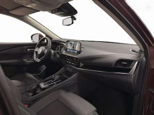 Red Nissan Qashqai 2022 in Vilnius, with an engine capacity of 1.33 L and mileage of 62 thousand km for 21900 €, photo 14 on AUTOMOTO.COM.LV