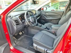 Red Nissan Qashqai 2022 in Vilnius, with an engine capacity of 1.33 L and mileage of 69 thousand km for 22500 €, photo 9 on AUTOMOTO.COM.LV