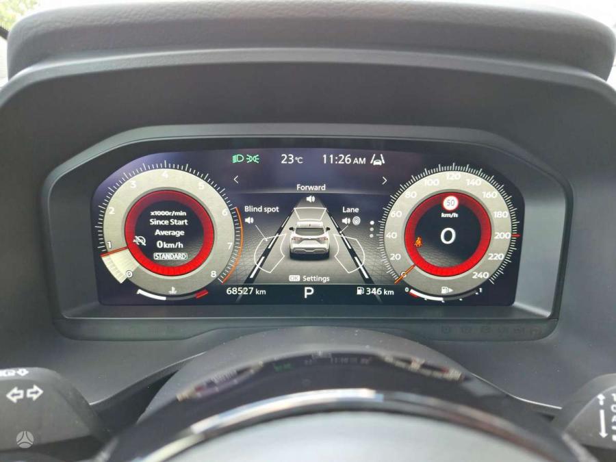 Red Nissan Qashqai 2022 in Vilnius, with an engine capacity of 1.33 L and mileage of 69 thousand km for 22500 €, photo 19 on AUTOMOTO.COM.LV