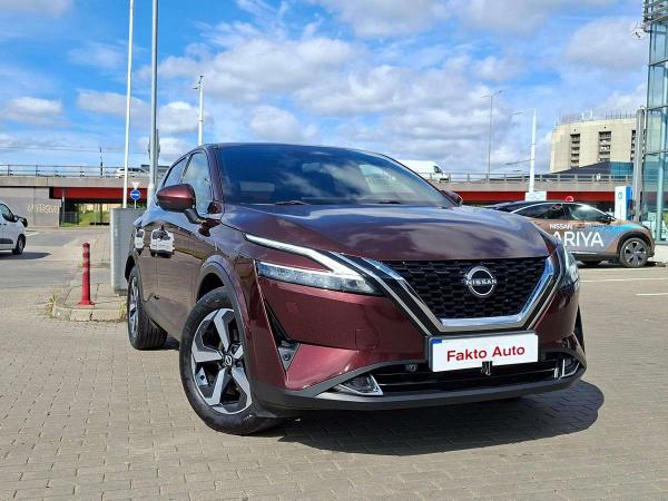 Red Nissan Qashqai 2023 in Vilnius, with an engine capacity of 1.33 L and mileage of 83 thousand km for 23500 €, photo 6 on AUTOMOTO.COM.LV