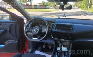 Красный Ниссан Кашкай 2023 в Валмиера, объемом двигателя 1.30 л и пробегом 92 тыс. км за 17000 €, фото 5 на AUTOMOTO.COM.LV