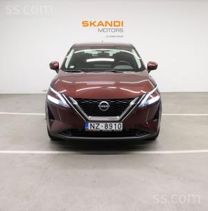 Red Nissan Qashqai 2024 in Riga, with an engine capacity of 1.30 L and mileage of 40 thousand km for 23990 €, photo 2 on AUTOMOTO.COM.LV