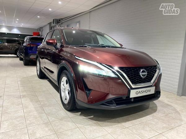 Red Nissan Qashqai 2024 in Kaunas, with an engine capacity of 0.00 L and mileage of 27 thousand km for 34220 €, photo 4 on AUTOMOTO.COM.LV