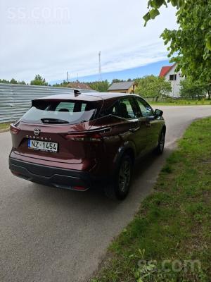 Sarkans Nissan Qashqai 2024 Rīga, ar dzinēja tilpumu 1.30 L un nobraukumu 42 tūkst. km par 23550 €, foto 4 vietnē AUTOMOTO.COM.LV