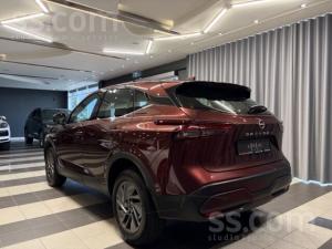 Red Nissan Qashqai 2024 in Riga, with an engine capacity of 1.30 L and mileage of 35 thousand km for 19950 €, photo 8 on AUTOMOTO.COM.LV