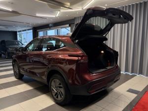 Red Nissan Qashqai 2024 in Riga, with an engine capacity of 1.30 L and mileage of 35 thousand km for 19950 €, photo 8 on AUTOMOTO.COM.LV