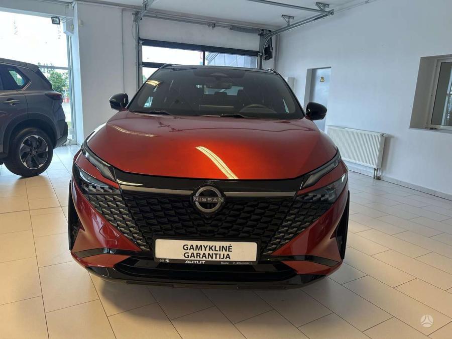 Sarkans Nissan Qashqai 2024 Šauļi, ar dzinēja tilpumu 1.50 L un nobraukumu 17 tūkst. km par 30200 €, foto 3 vietnē AUTOMOTO.COM.LV
